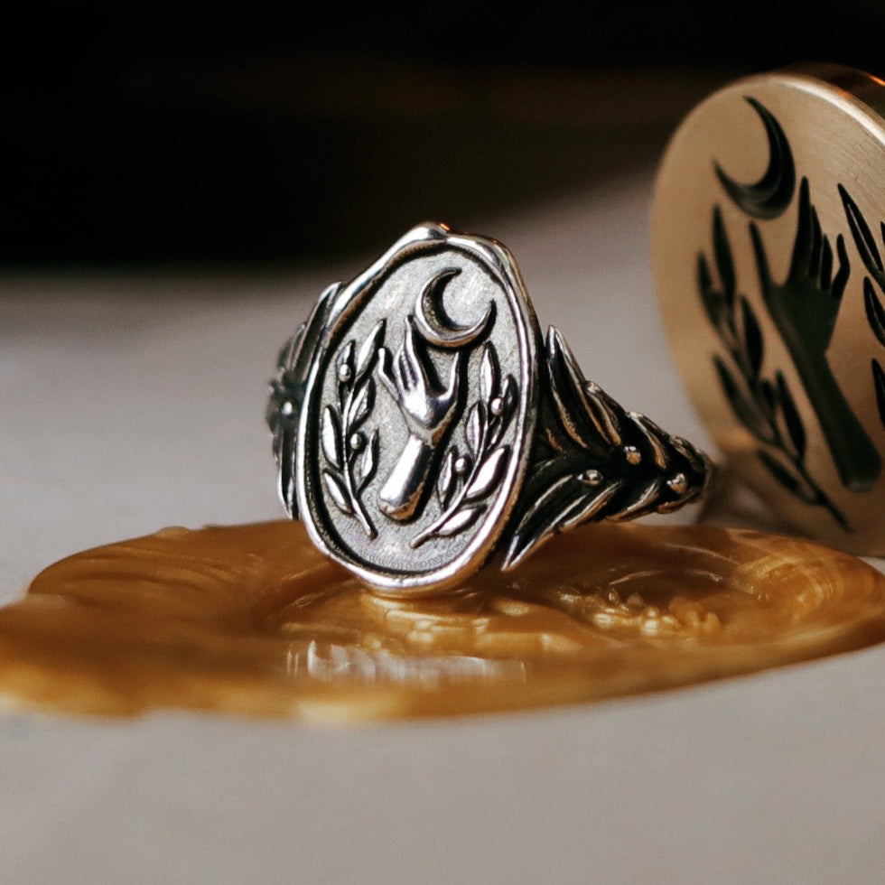 Shop Dixi Gothic Jewelry | Victorian Aesthetic Wax Seal Ring